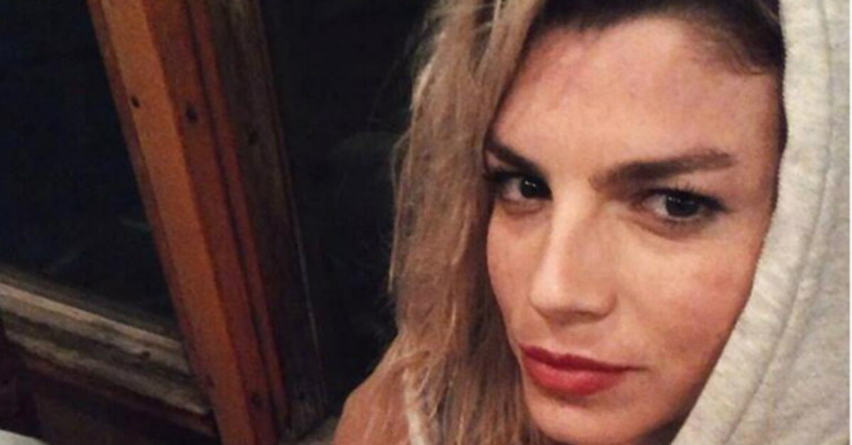 News - RadioItalia-Emma si sposa? Un fan le ha fatto la proposta