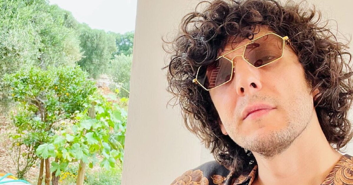 News - RadioItalia-Ermal Meta e il primo live in uno stadio: “In ...