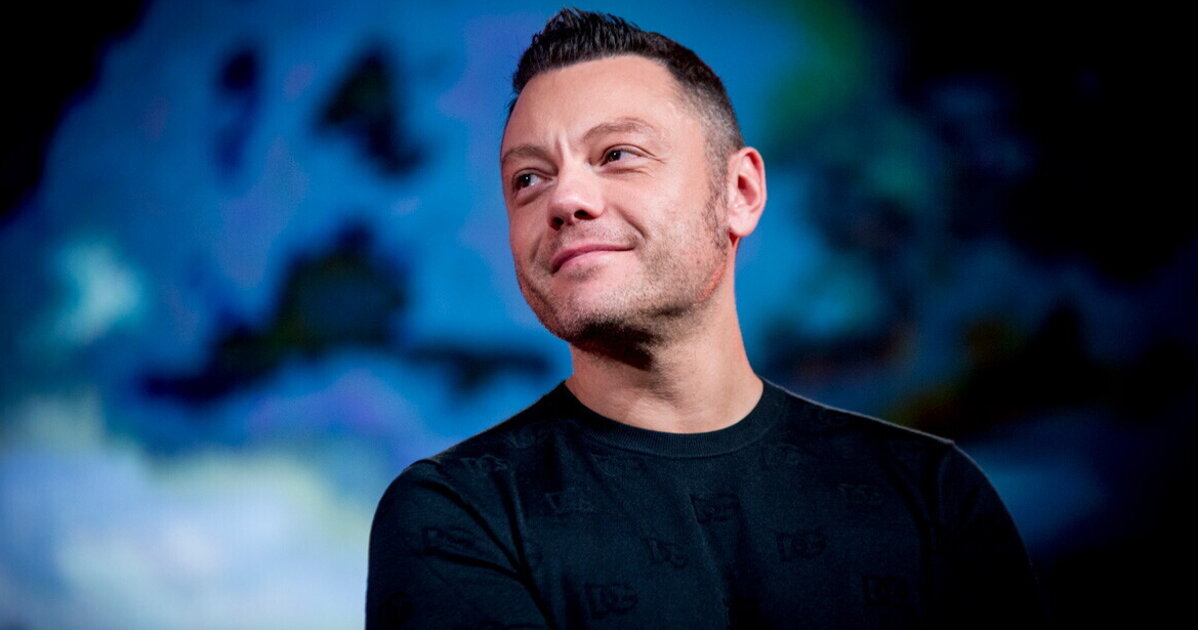 News - RadioItalia-Tiziano Ferro, fuori album e singolo: guarda il ...