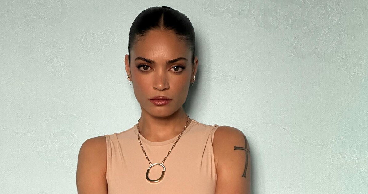 News - RadioItalia-Elodie colleziona due Dischi d'Oro, "Cenere" di ...