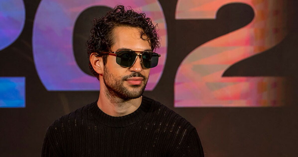 News - RadioItalia-Mahmood: "Tuta gold" è la sua... armatura