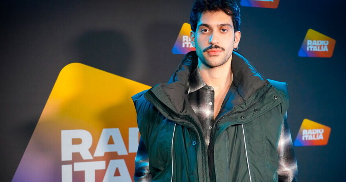 News - RadioItalia-Mahmood: il nuovo album NLDA è disponibile. Tuta ...