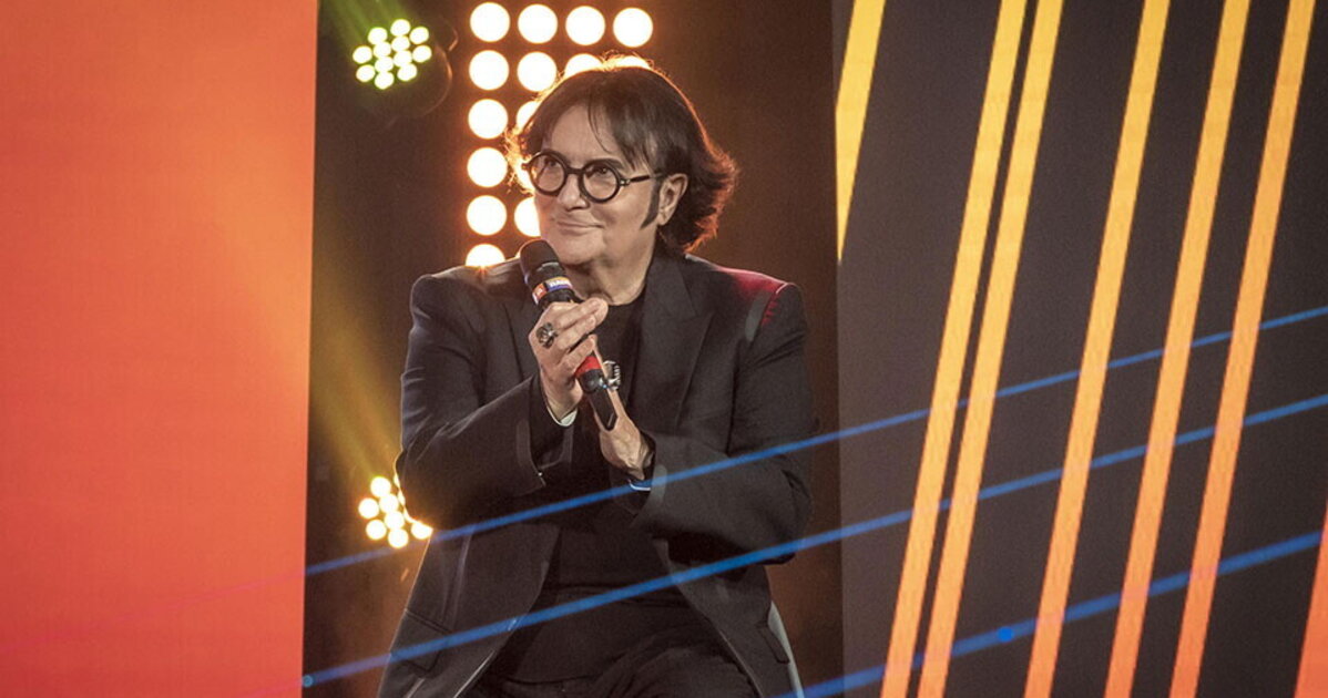 News - RadioItalia-Renato Zero: nuove date nei palasport di Milano e Roma